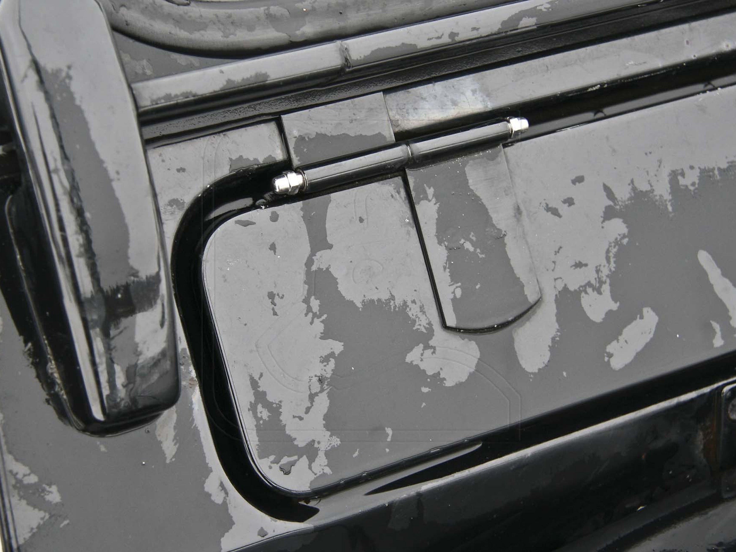 Defender & Series II/IIA/III Stainless Steel Vent Hinge Pins (set of 4