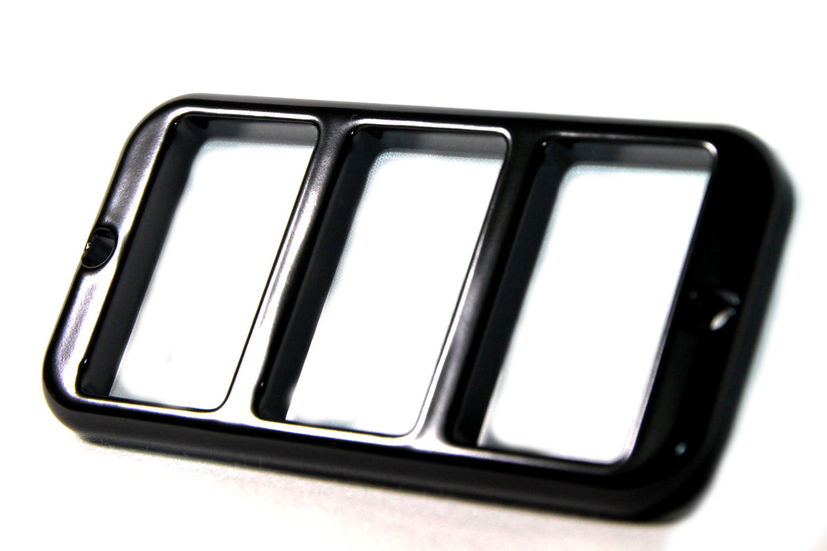 Lower Dash Switch Plate Panel (3 Carling) Left-Hand Drive - for Land R